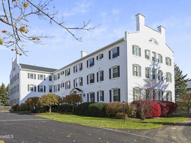 condo with 2 bedroom, Pittsfield MA ES104543547
