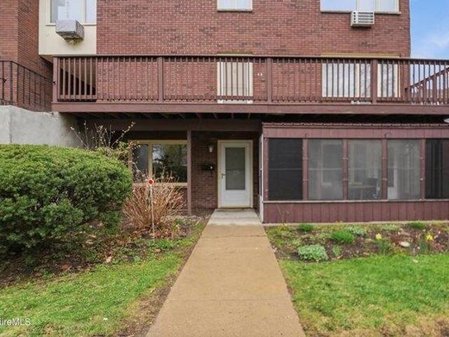 condo with 2 bedroom, Pittsfield MA ES103809649