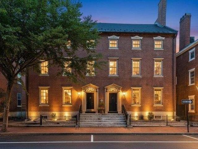 condo with 2 bedroom, Portsmouth NH DS104042594
