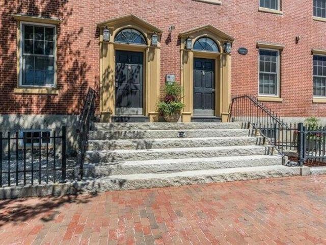 condo with 2 bedroom, Portsmouth NH ES104606886