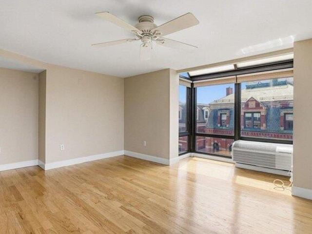 condo with 2 bedroom, Portsmouth NH ES105095354