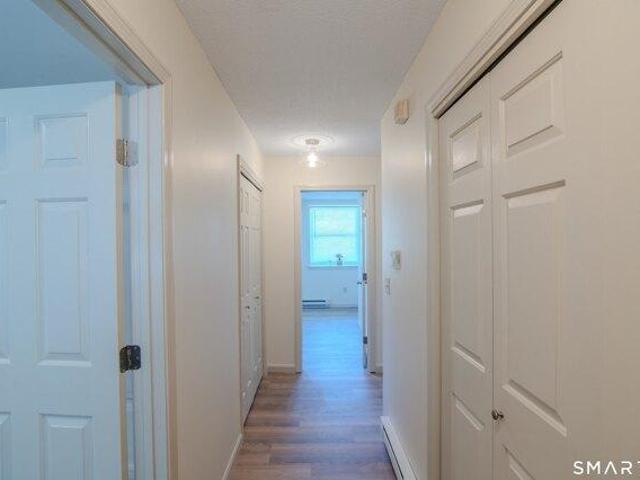 condo with 2 bedroom, Plainfield CT ES104077264