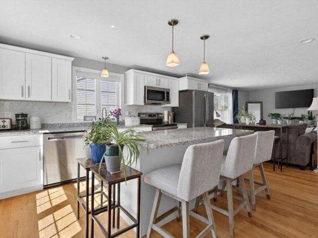 condo with 2 bedroom, Plymouth MA DS102594298