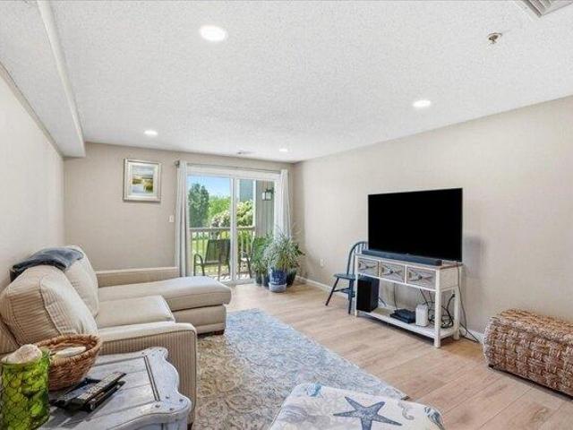 condo with 2 bedroom, Plymouth MA DS103099960