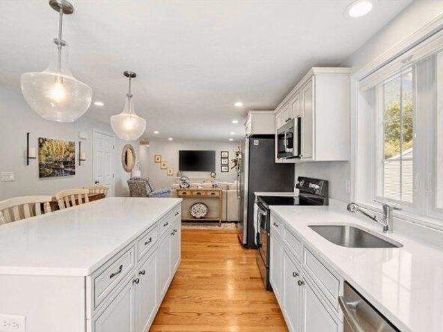 condo with 2 bedroom, Plymouth MA DS103663202