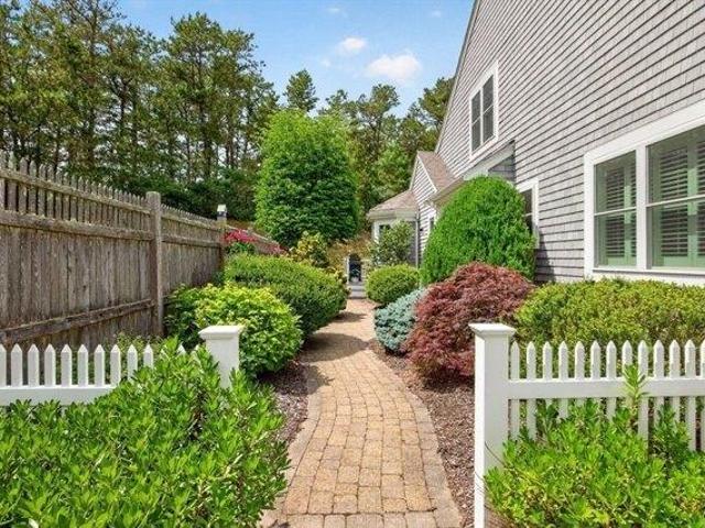 condo with 2 bedroom, Plymouth MA DS104113650