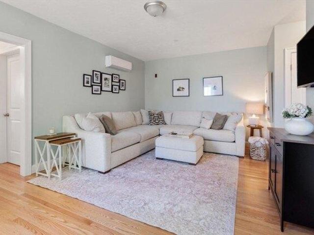 condo with 2 bedroom, Plymouth MA ES103493534