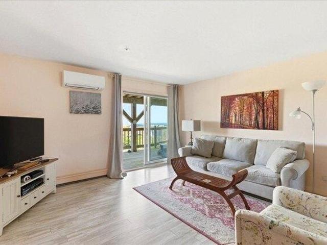 condo with 2 bedroom, Plymouth MA ES104834741