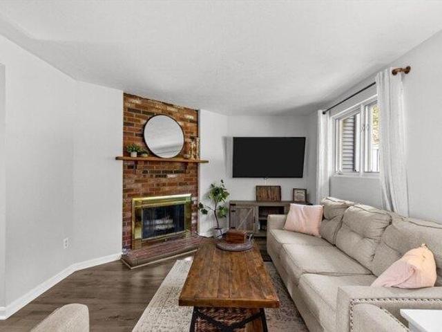 condo with 2 bedroom, Plymouth MA ES105192495