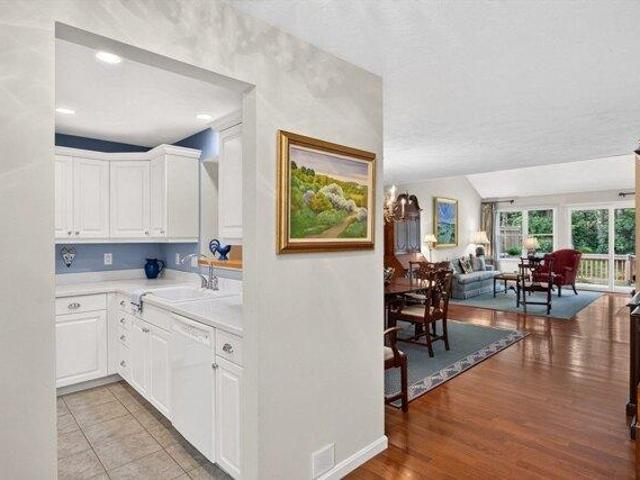 condo with 2 bedroom, Plymouth MA ES105112960
