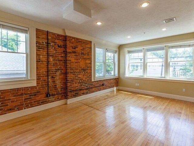 condo with 2 bedroom, Plymouth MA ES105115405