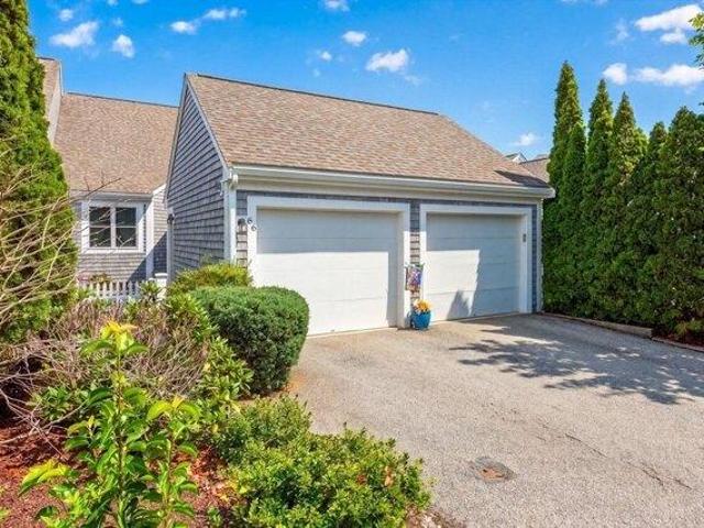 condo with 2 bedroom, Plymouth MA ES105122923