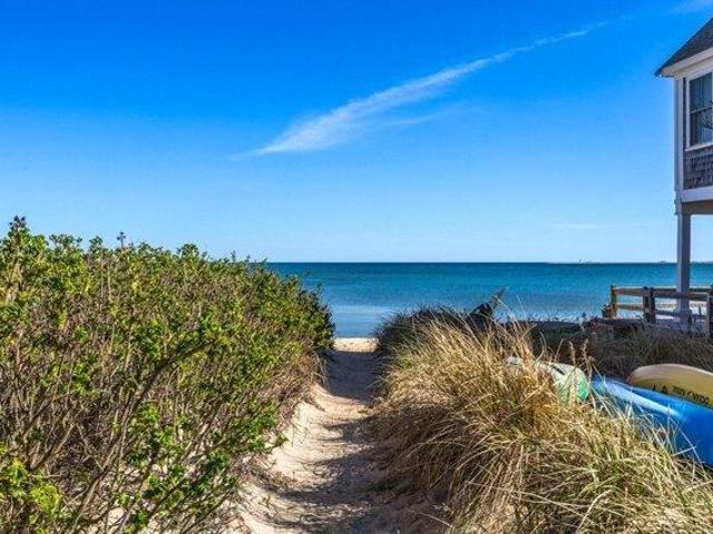 condo with 2 bedroom, Provincetown MA ES103035341