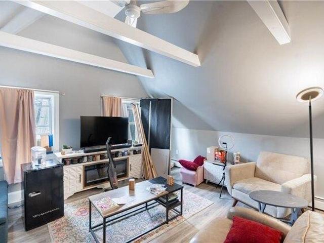 condo with 2 bedroom, Providence RI ES105093924