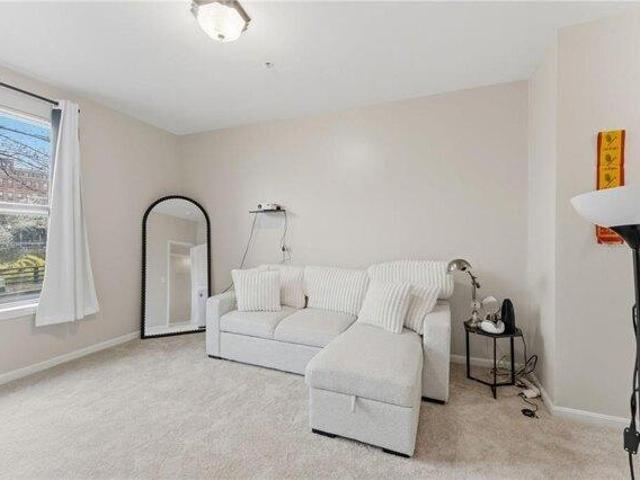 condo with 2 bedroom, Providence RI ES105140010
