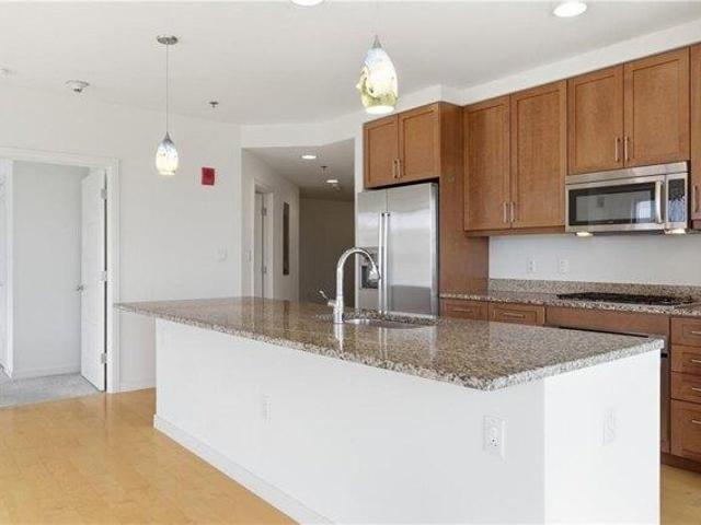 condo with 2 bedroom, Providence RI ES105141260