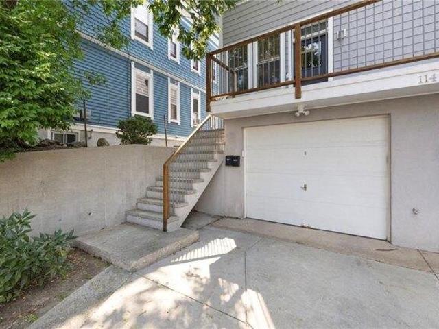 condo with 2 bedroom, Providence RI ES105229237