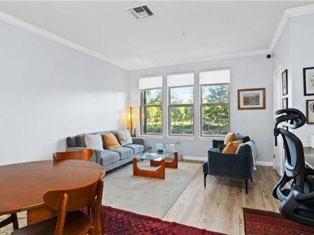 condo with 2 bedroom, Providence RI ES103075109