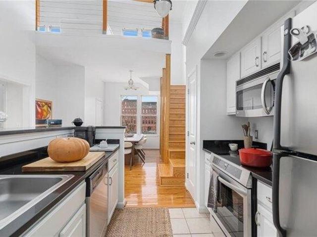 condo with 2 bedroom, Providence RI ES103806972
