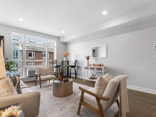 condo with 2 bedroom, Quincy MA DLS102478616