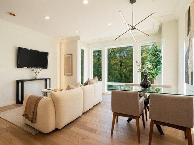 condo with 2 bedroom, Quincy MA DLS102594292