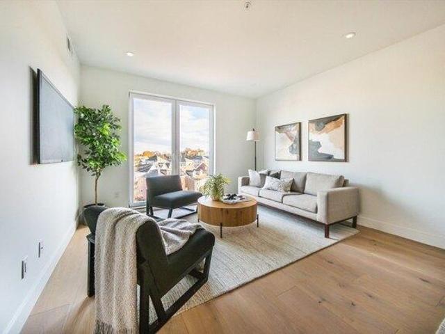 condo with 2 bedroom, Quincy MA DLS103097771