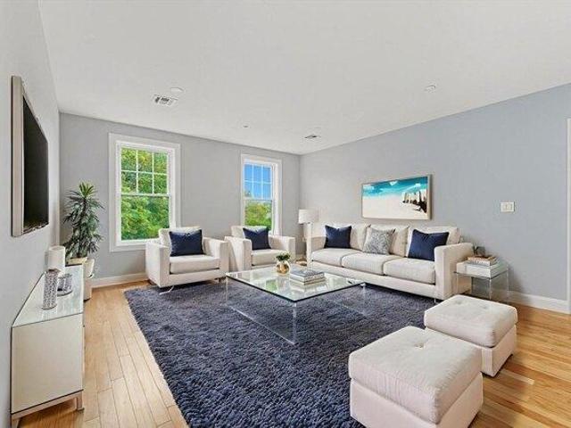 condo with 2 bedroom, Quincy MA DS102594161