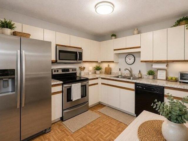 condo with 2 bedroom, Quincy MA DS102347306
