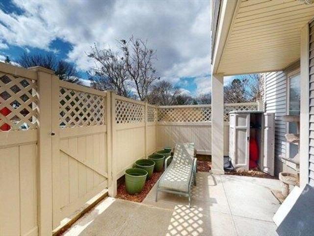 condo with 2 bedroom, Quincy MA DS102371468