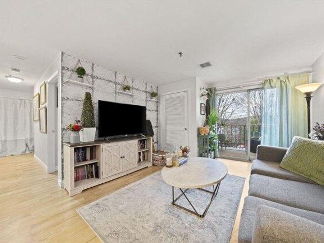 condo with 2 bedroom, Quincy MA DS102372029