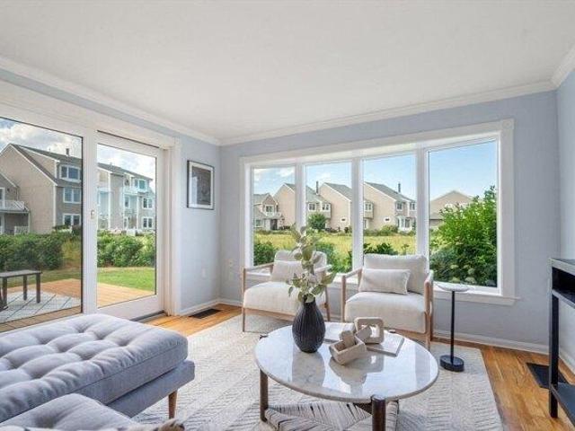 condo with 2 bedroom, Quincy MA DS103443924