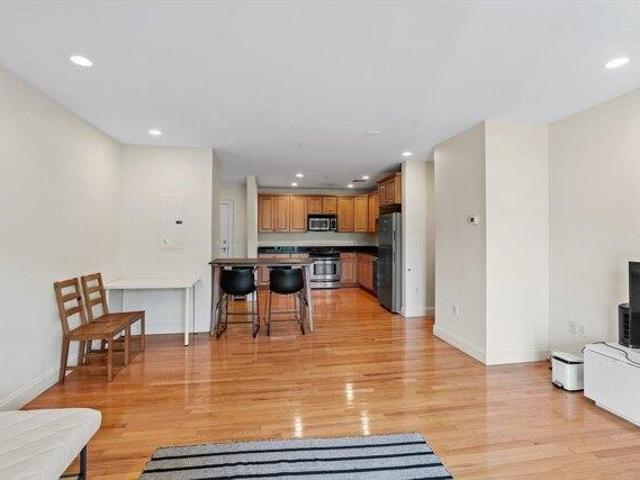 condo with 2 bedroom, Quincy MA DS103969948