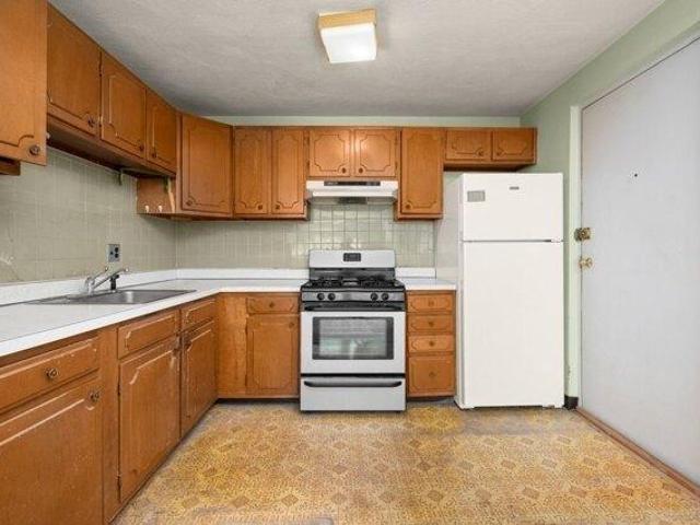 condo with 2 bedroom, Quincy MA DS103189105