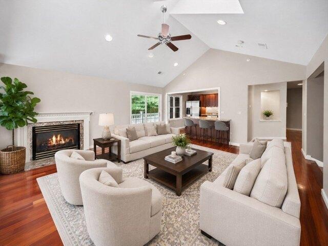 condo with 2 bedroom, Quincy MA DS103224461