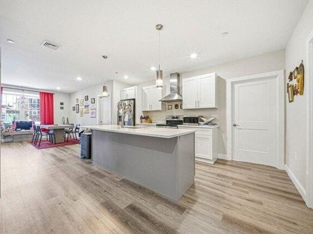 condo with 2 bedroom, Quincy MA ES102961595