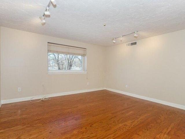 condo with 2 bedroom, Quincy MA ES103442618