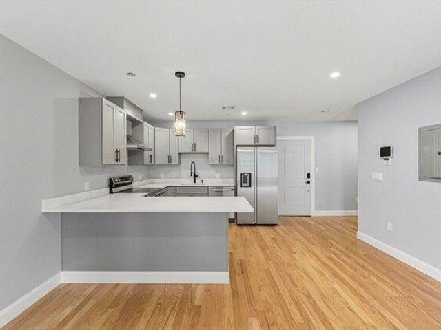condo with 2 bedroom, Quincy MA ES103849456