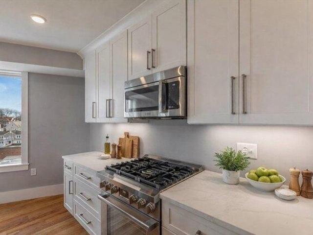 condo with 2 bedroom, Quincy MA ES103852933