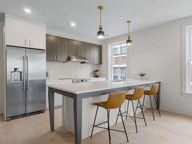 condo with 2 bedroom, Quincy MA ES103126245