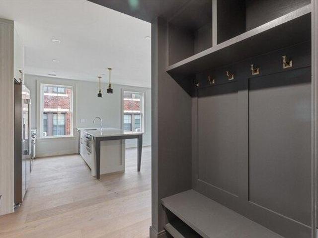 condo with 2 bedroom, Quincy MA ES103186447