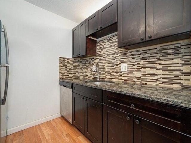 condo with 2 bedroom, Quincy MA ES103249261
