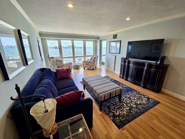 condo with 2 bedroom, Quincy MA ES105059819