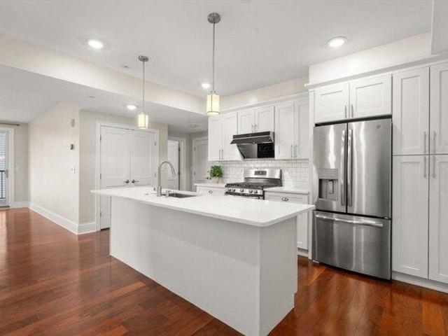 condo with 2 bedroom, Quincy MA ES105061315