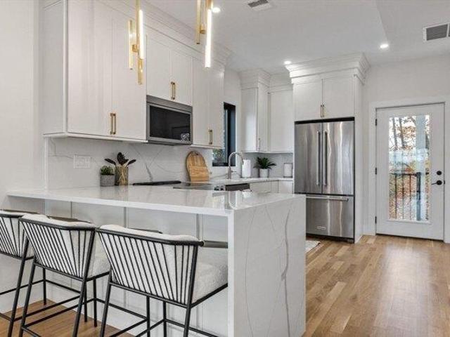 condo with 2 bedroom, Quincy MA ES105080834