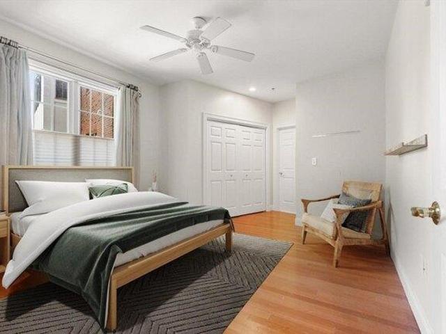 condo with 2 bedroom, Quincy MA ES105229987