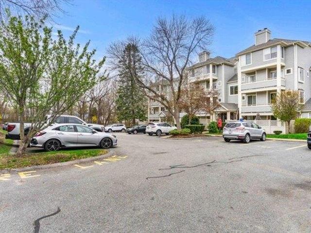condo with 2 bedroom, Quincy MA ES105229119