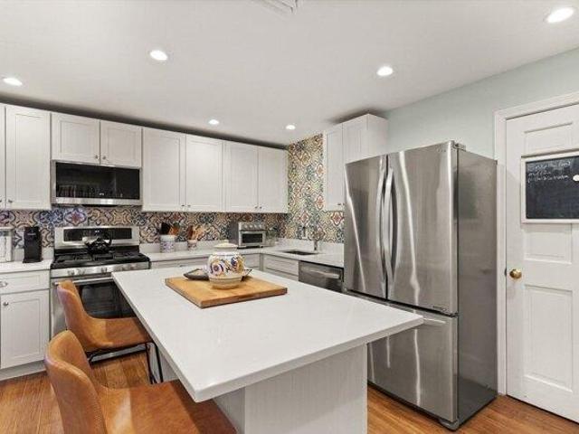condo with 2 bedroom, Randolph MA DS102669204