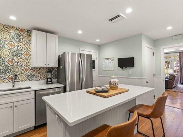 condo with 2 bedroom, Randolph MA ES103493684