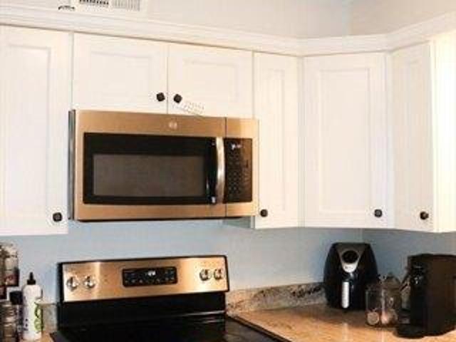 condo with 2 bedroom, Randolph MA ES104265022
