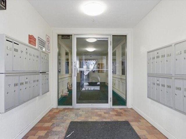 condo with 2 bedroom, Randolph MA ES104852785